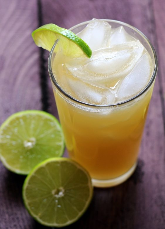 Spiked Key Lime Limeade - Sweet ReciPEAs