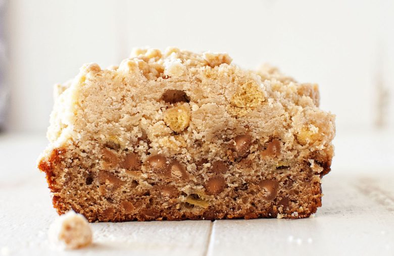 Peanut Butter Cap'n Crunch Banana Crumb Cake