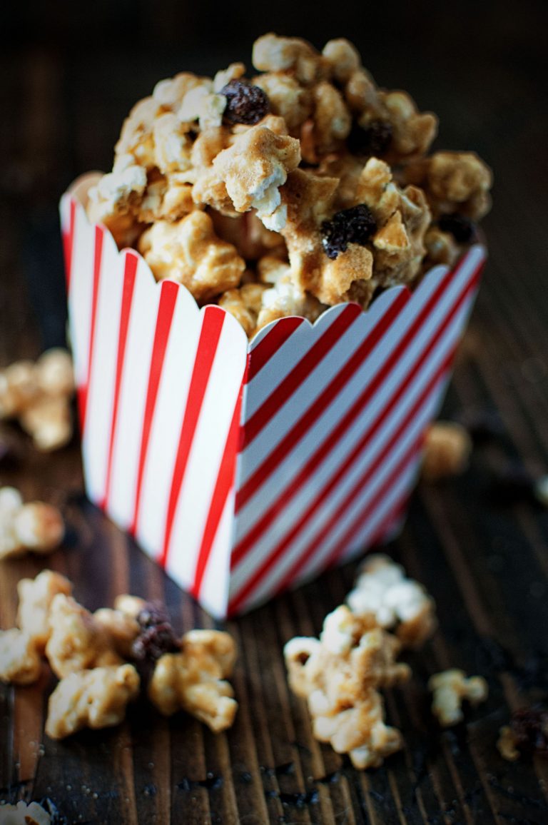 Oatmeal Raisin Cookie Caramel Corn