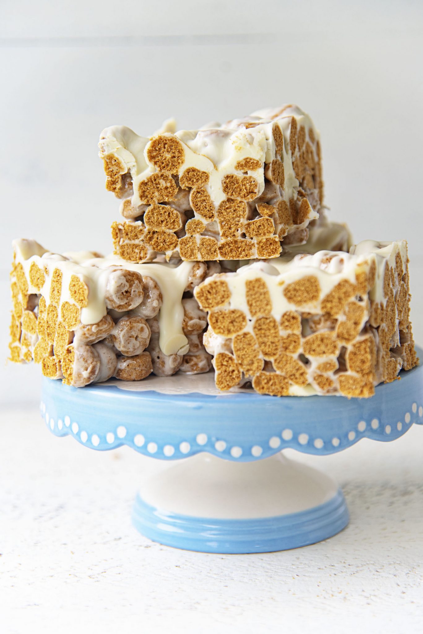 Oatmeal Cream Pie Cereal Bars