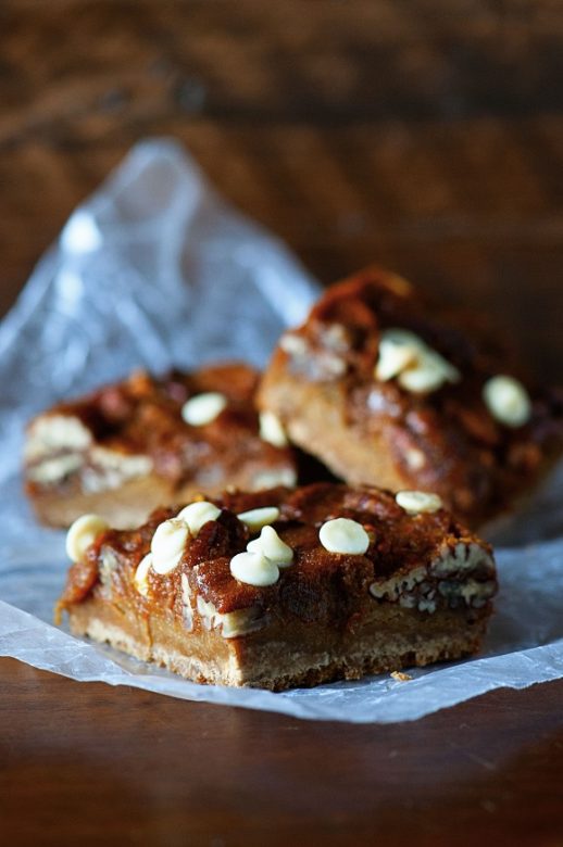 Pumpkin Pecan Pie Gingerbread Bars