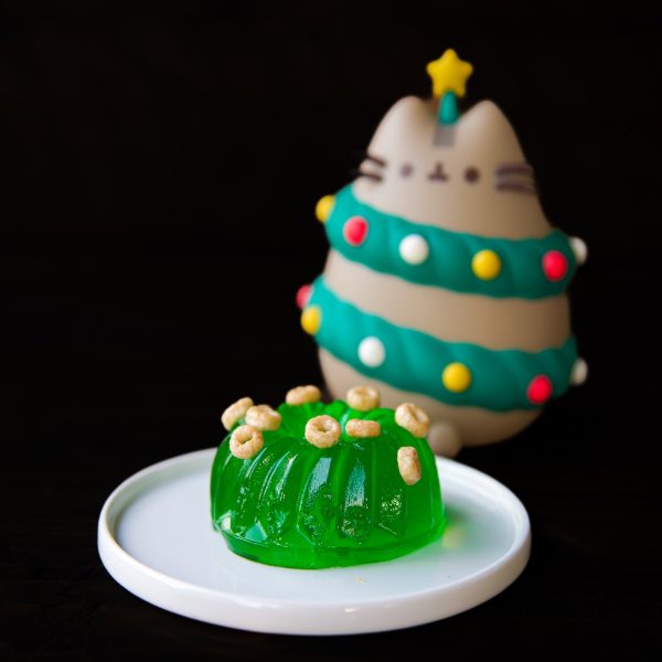 Aunt Bethany's Jello Mold Jello Shots - Sweet ReciPEAs